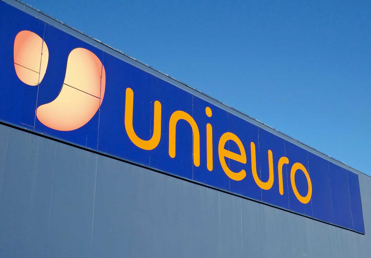MTS&Care for Retail. Electronic Shelf Labels implemented for Unieuro ...